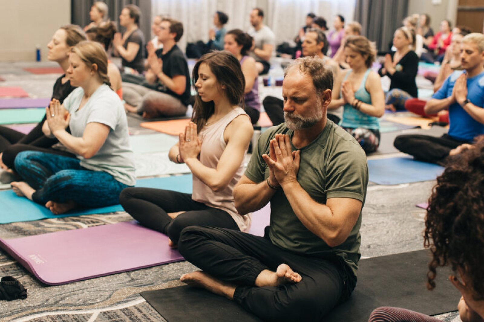 How to Host a Yoga Class at Your Home - Yoga Daily Tips